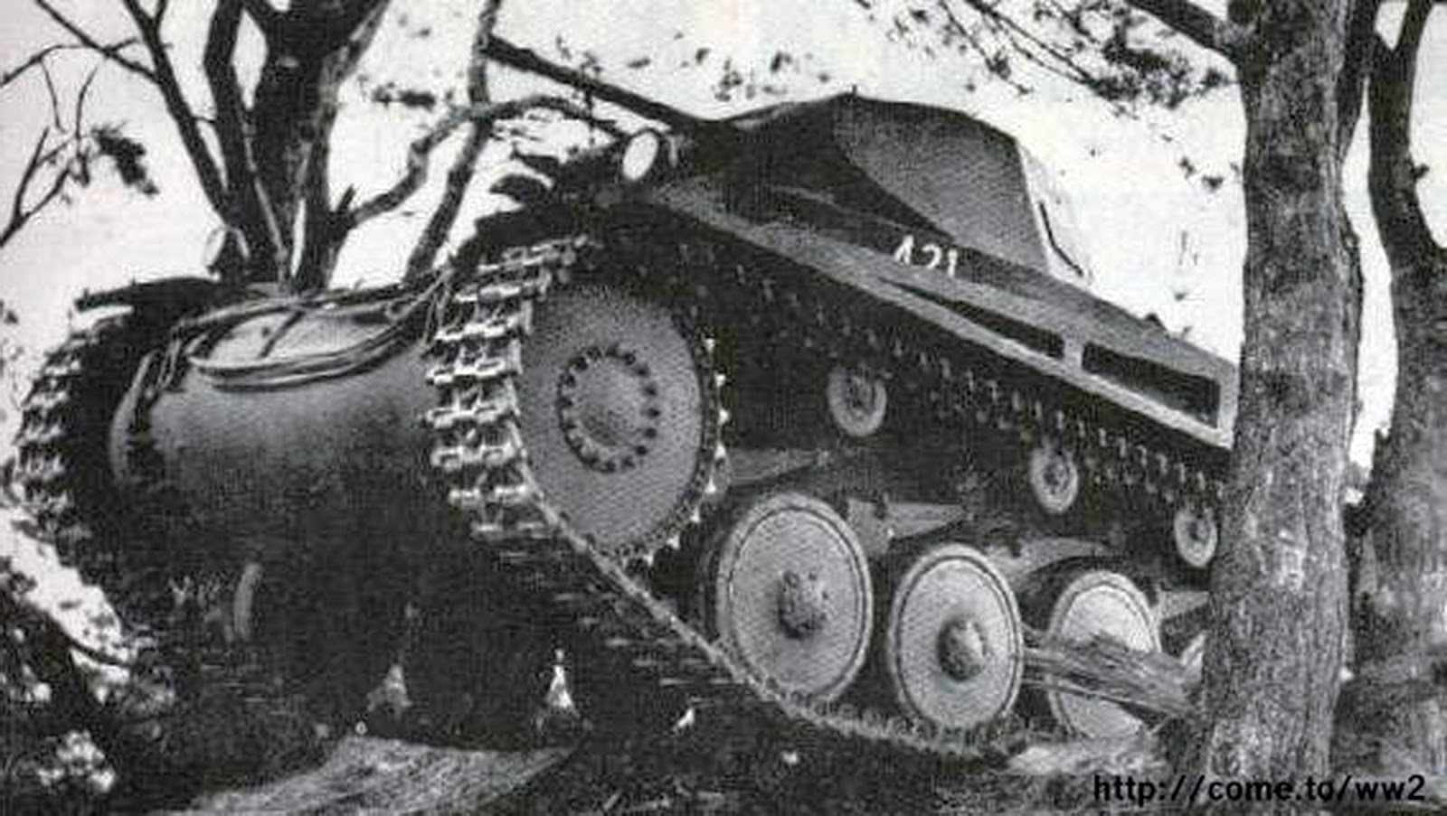 World War II Pictures In Details: Panzerkampfwagen II ausf C on Manoeuvre