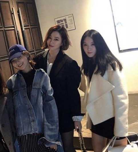 "Swimming with x Hyomin" ... Lee Min-jung, a beautiful beauty