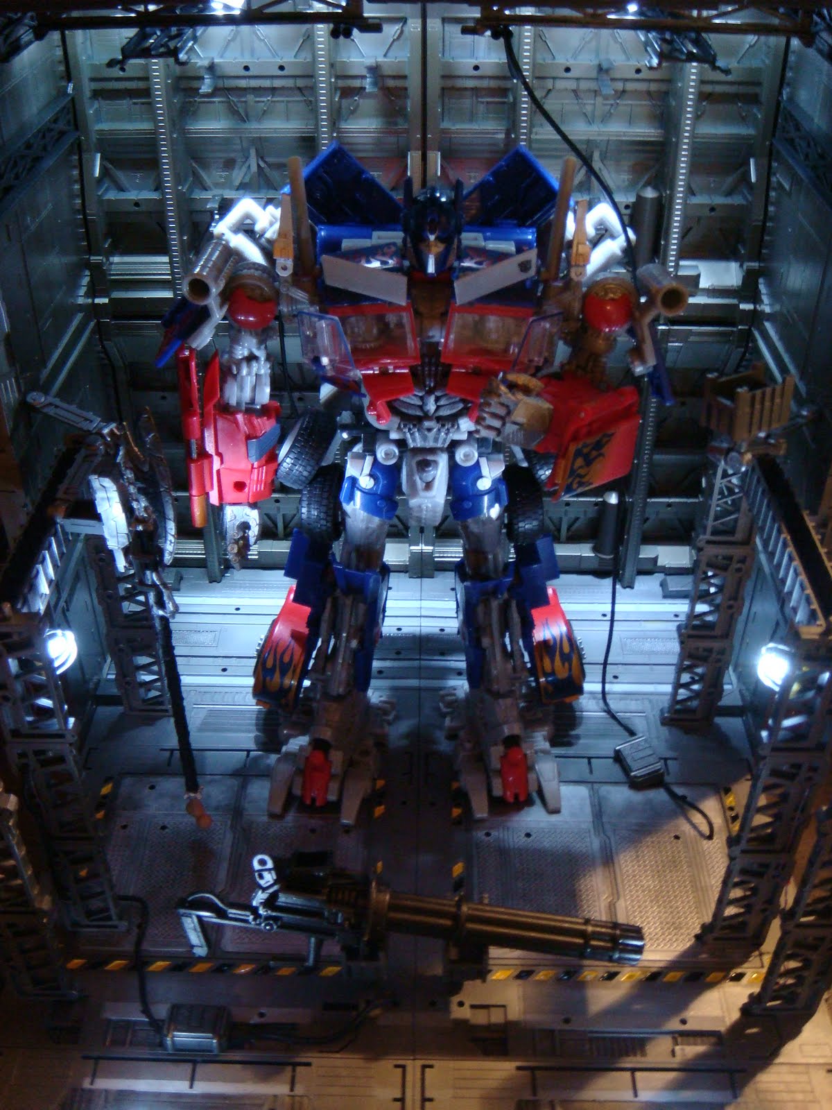 Zebu's Gundam/Transformers Factory