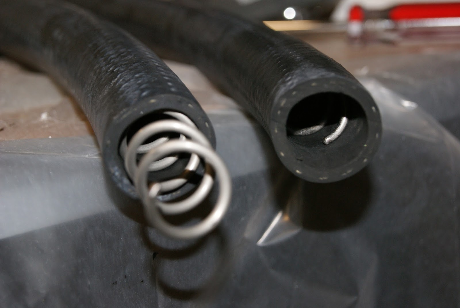 DOG Aviation John's RV-12 Blog: Getting Hosed With Springs