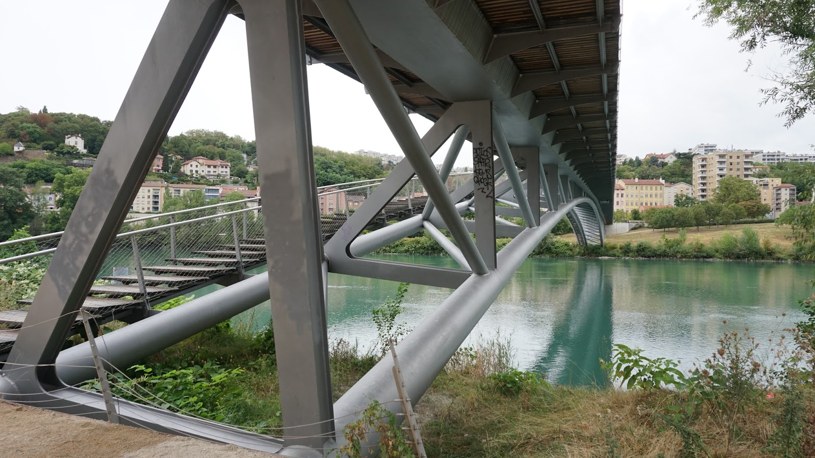 Bridge of the Week: Bridges of Lyon, France: Passerelle de la Paix ...