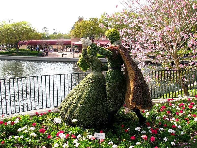 EL MARENOSTRUM: ARTE TOPIARIO