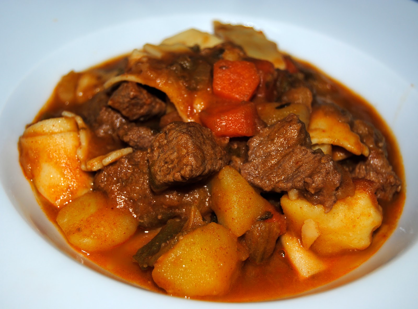 Gulash o Goulash (Gulyásleves). Receta | Asopaipas. Recetas de Cocina ...
