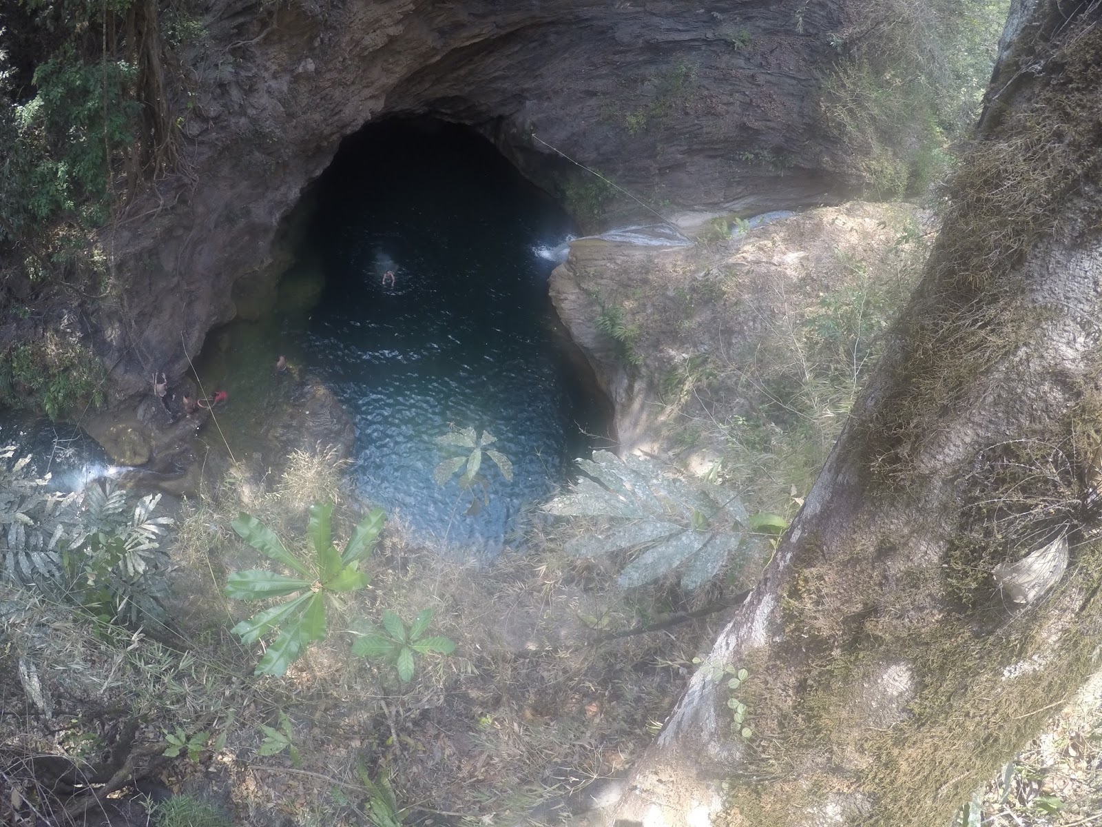Comenzando el camino. : Pozo Azul- Tinaquillo- Turismo de Aventura.
