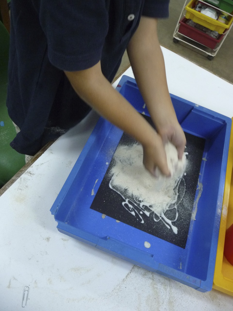 De Mello Teaching: Sand Collage