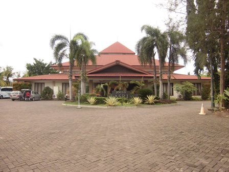 Joglo Asri Sari Kuring Indah Cilegon - Cari Alamat di Kota Cilegon