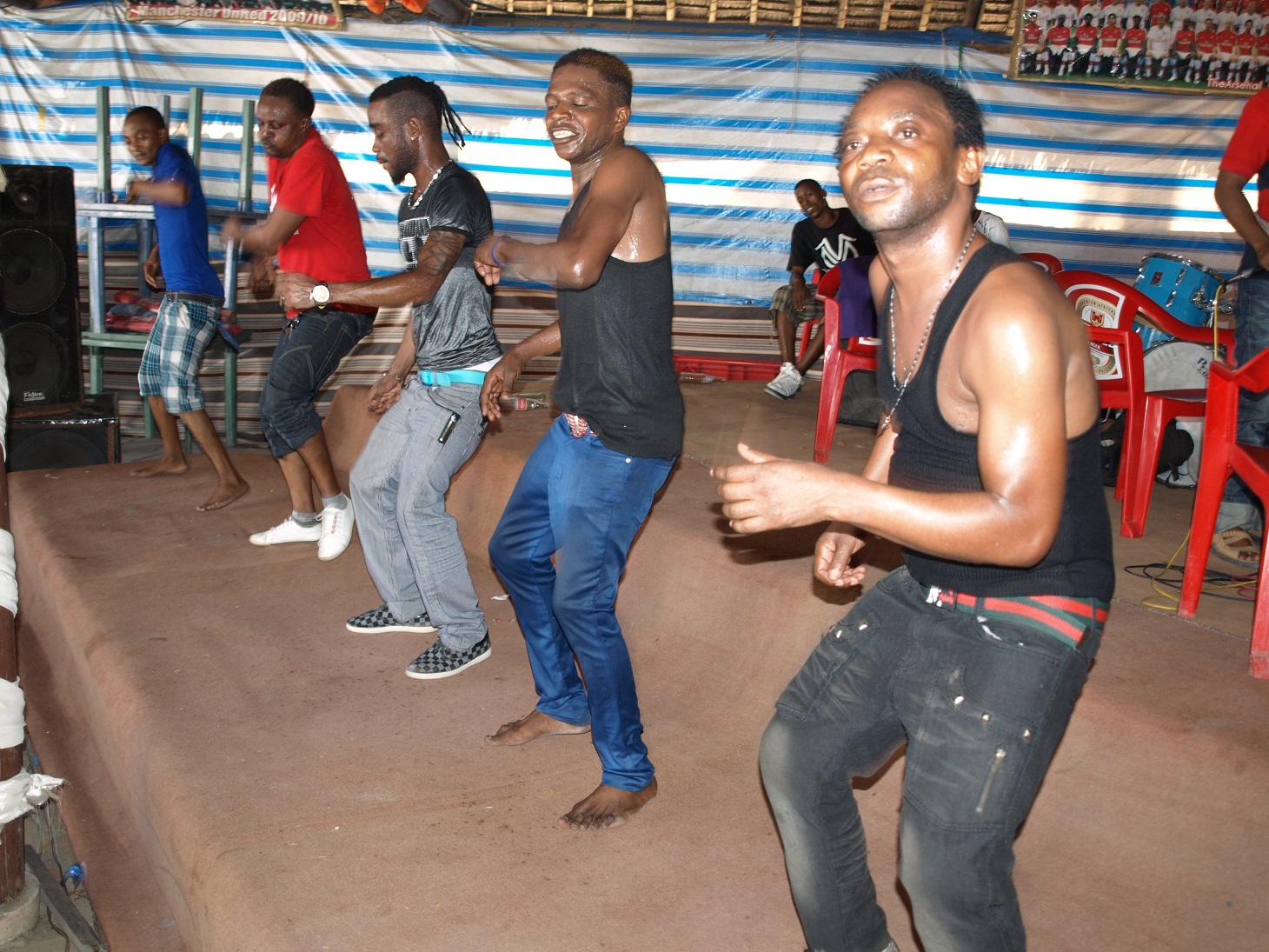 EXTRA BONGO: EXTRA BONGO WAZIDI KUJIIMARISHA ZAIDI