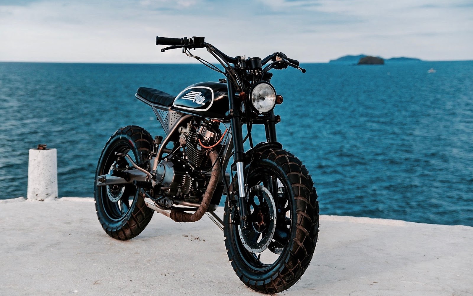 Made in China - Inazuma café racer