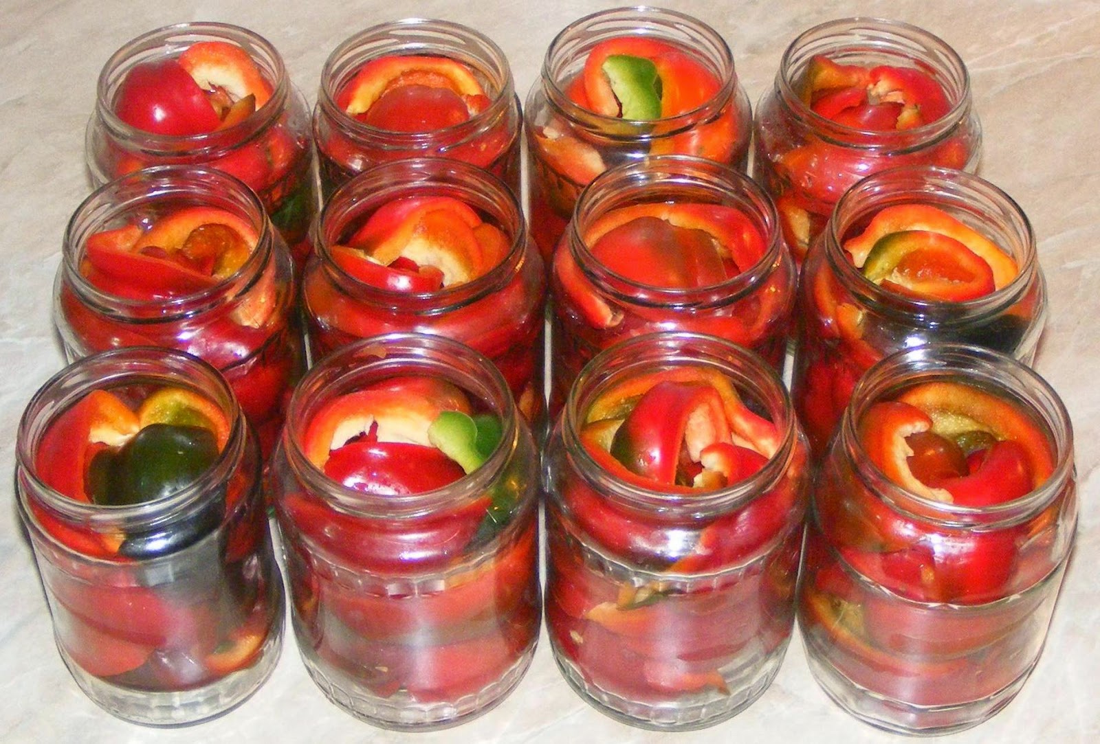 Gogosari in otet pentru iarna | Retete Culinare Preparatedevis.ro