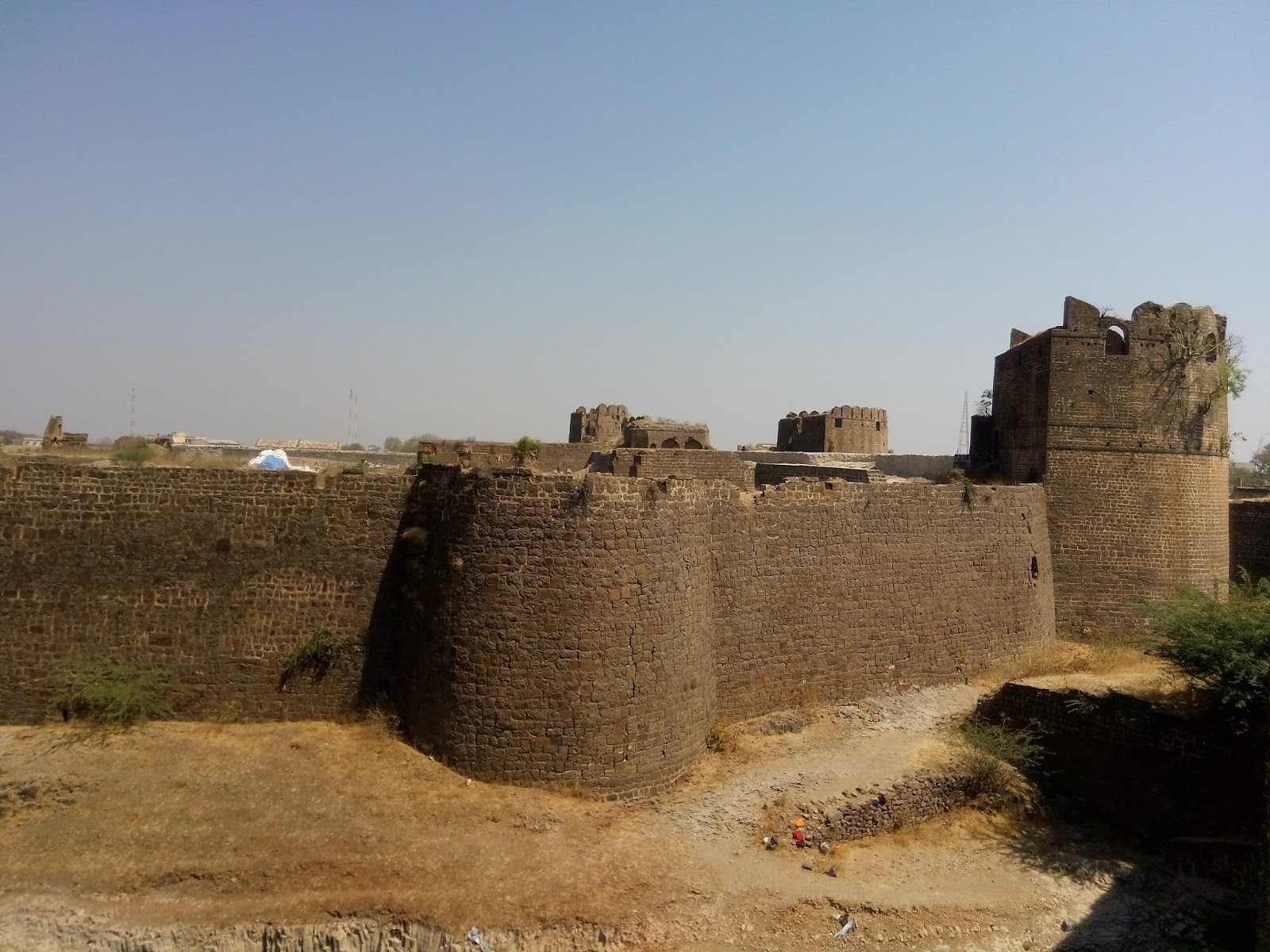 Dharur Fort aka Fatiyabad fort in Beed district of Maharashtra. | The ...