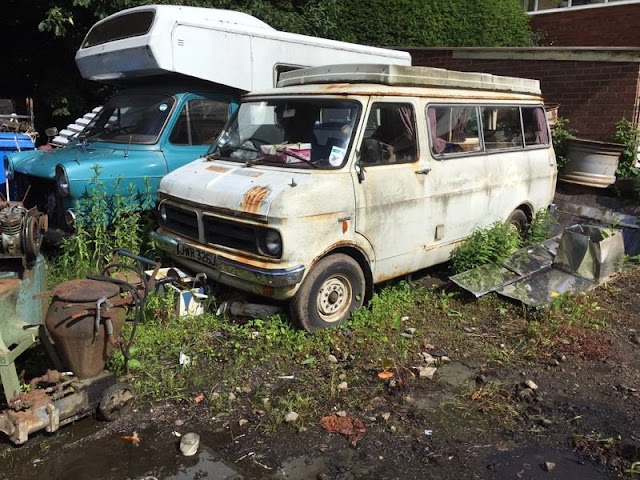 Bedford CF2 Van: Junkyard Sunday's