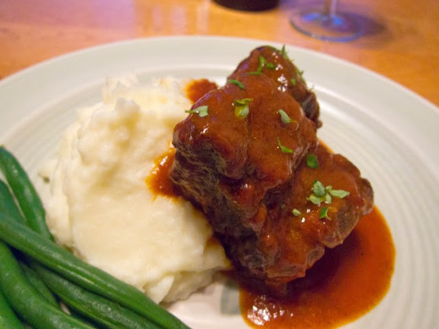 Gavin's Cooking: Red Wine Braised Beef Short Ribs