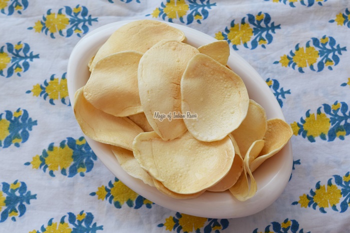 Sun Dried Potato Chips | Homestyle Crispy Aloo Wafers Recipe | Magic of ...