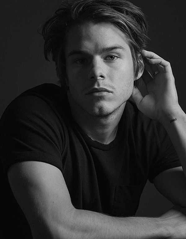 Favorite Hunks & Other Things: Jake Manley in The Order