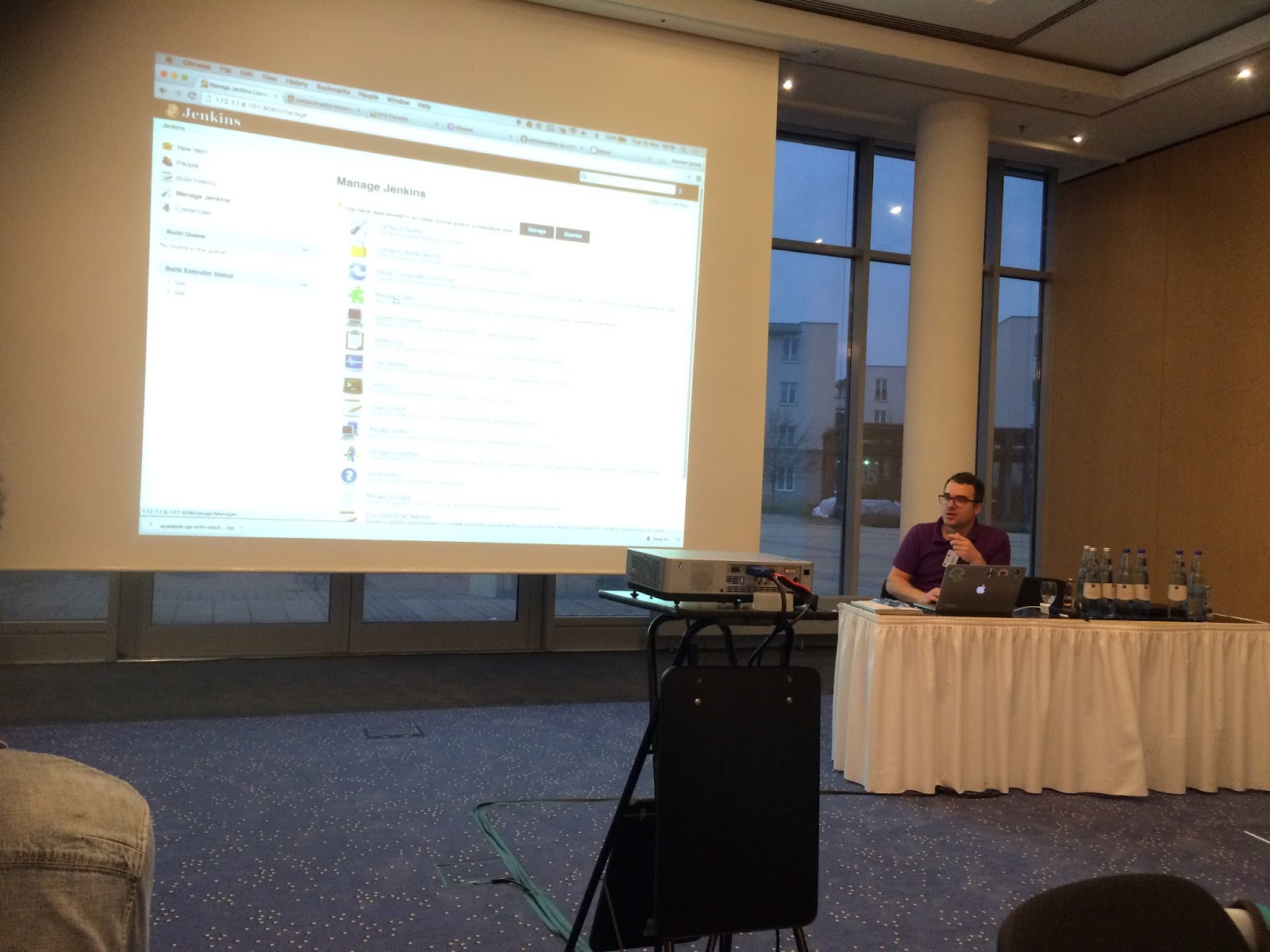 TESTHEAD: Scaling QA With Docker, Jenkins and Mesos - Live from #AgileTD TESTHEAD: Scaling QA With Docker, Jenkins and Mesos - Live from #AgileTD