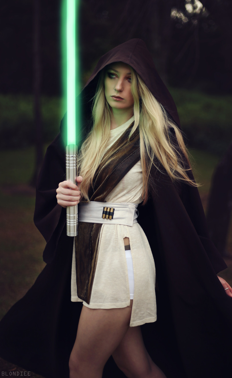 Sexy Star Wars Cosplay Funnymadworld