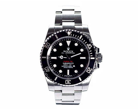 WEAR DIFFERENT: Supreme Customized Rolex Submariner