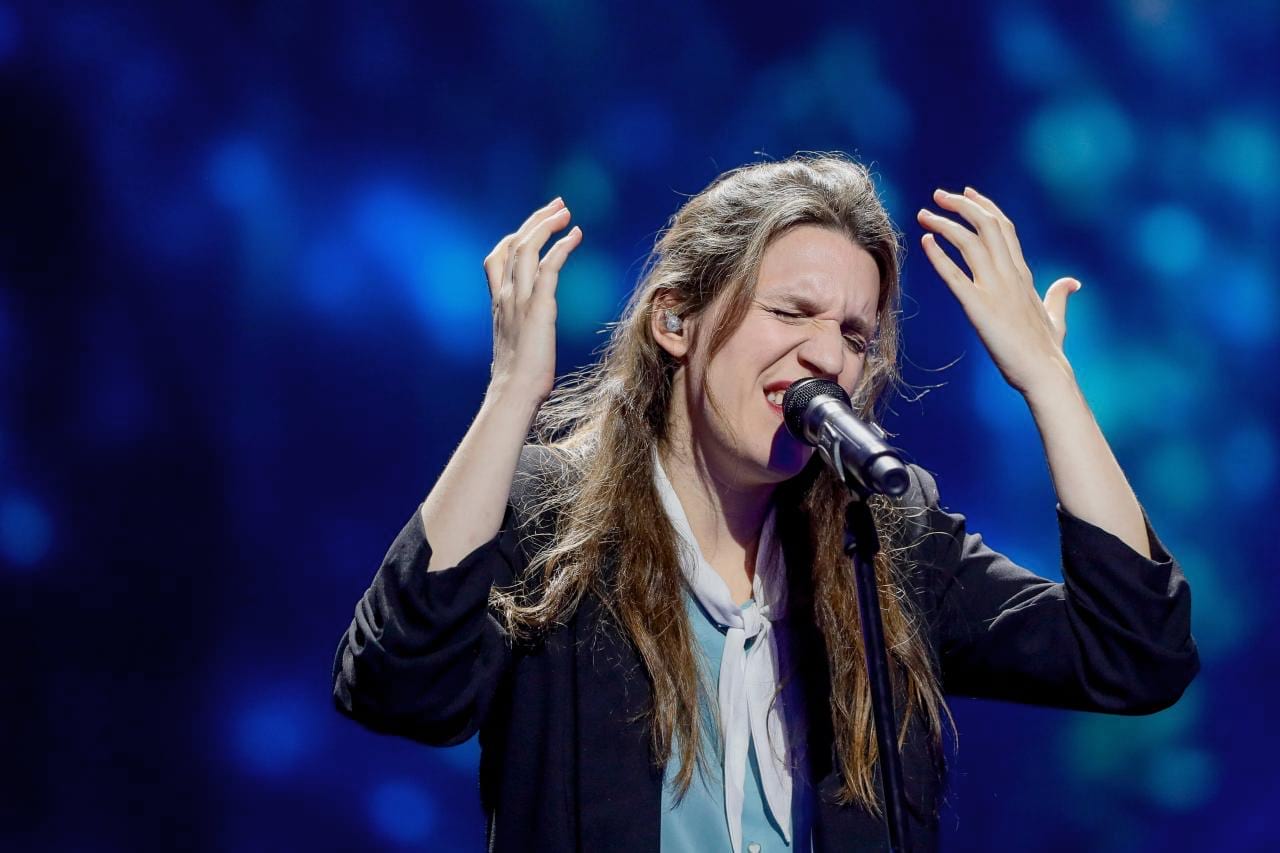 Itália: Canção de Luísa Sobral poderá estar a concurso no 'Festival de ...