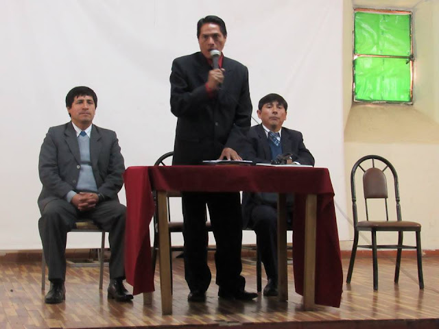 DISCURSO DE BIENVENIDA DEL SR. DIRECTOR A LOS DOCENTES, JERARCAS Y ...