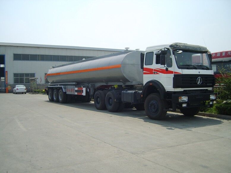 Shandong Fudeng Automobile Co.,Ltd: Heated System Bitumen Tanker Semi ...