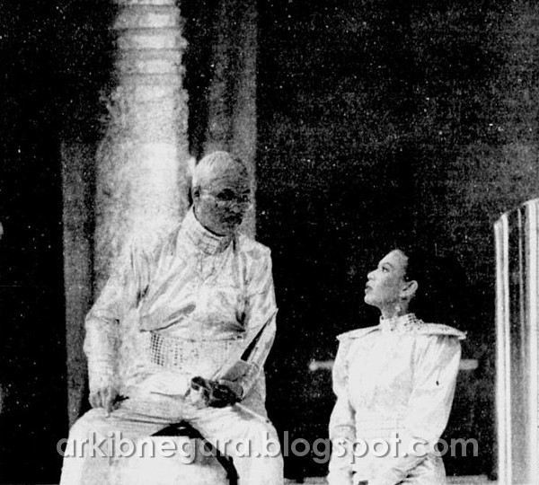 Arkib Negara X: Kelas 2020 - teater Rahim Razali (1992)