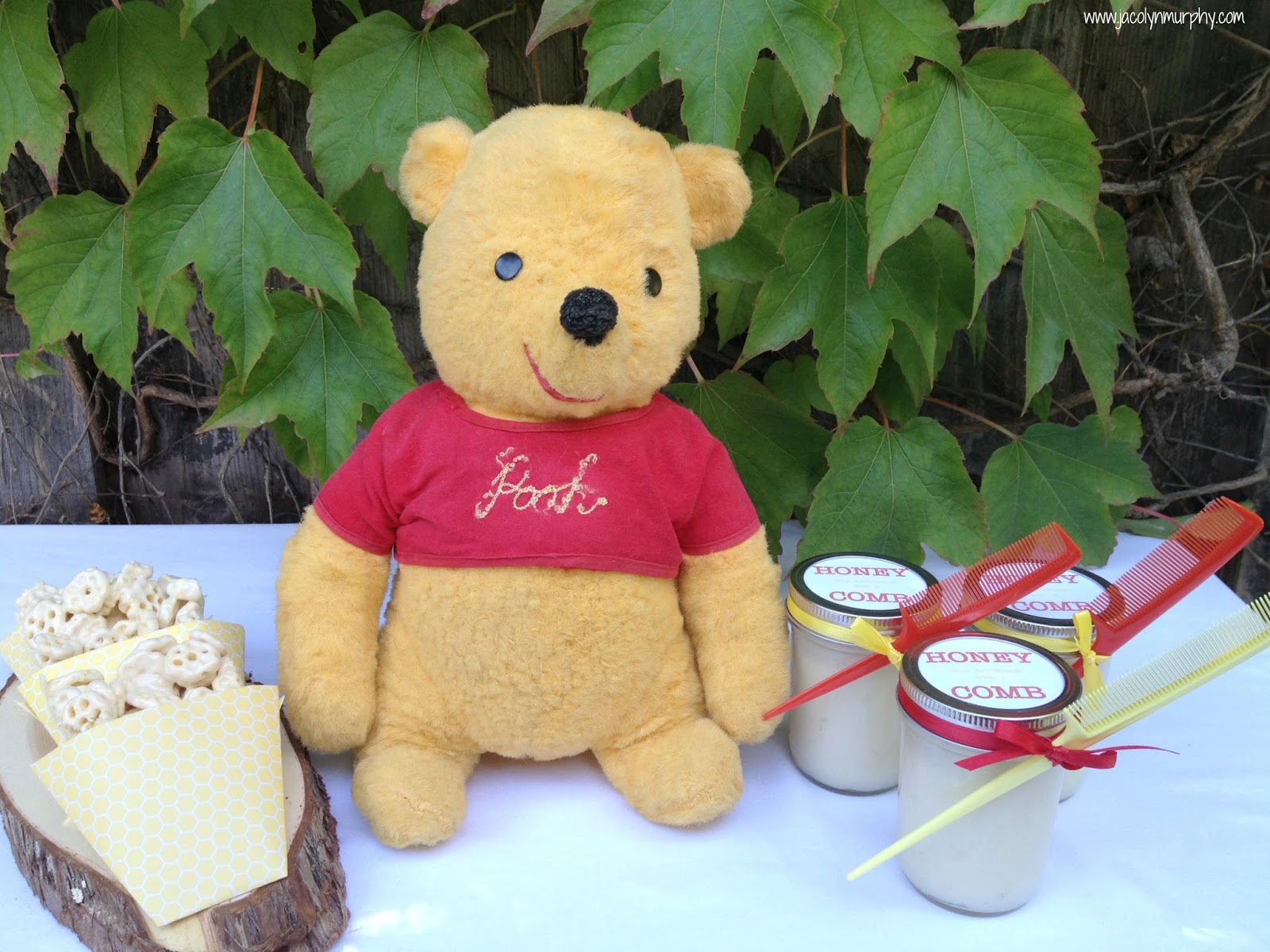 Jac o' lyn Murphy: Even Big Girls love Winnie the Pooh-our Teen Pooh Party!
