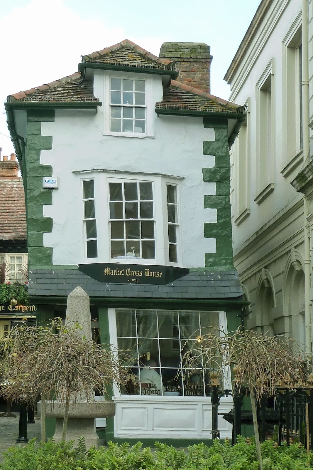 Tim and Jayne's Adventure Germany: Jayne's Trip To The UK