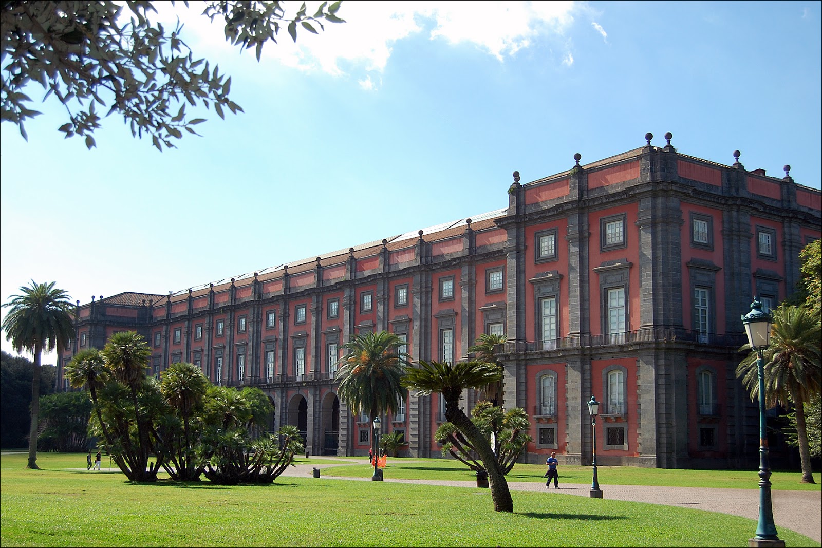 Il Regno: Photo of the Week: Museo di Capodimonte, Napoli