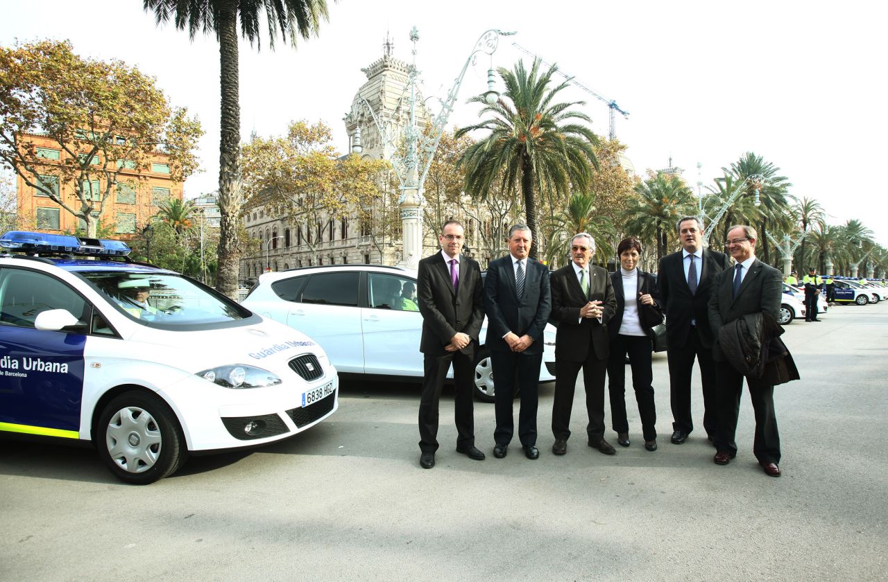 Revista Coche: La Policía Urbana de Barcelona estrena nuevos coches ...
