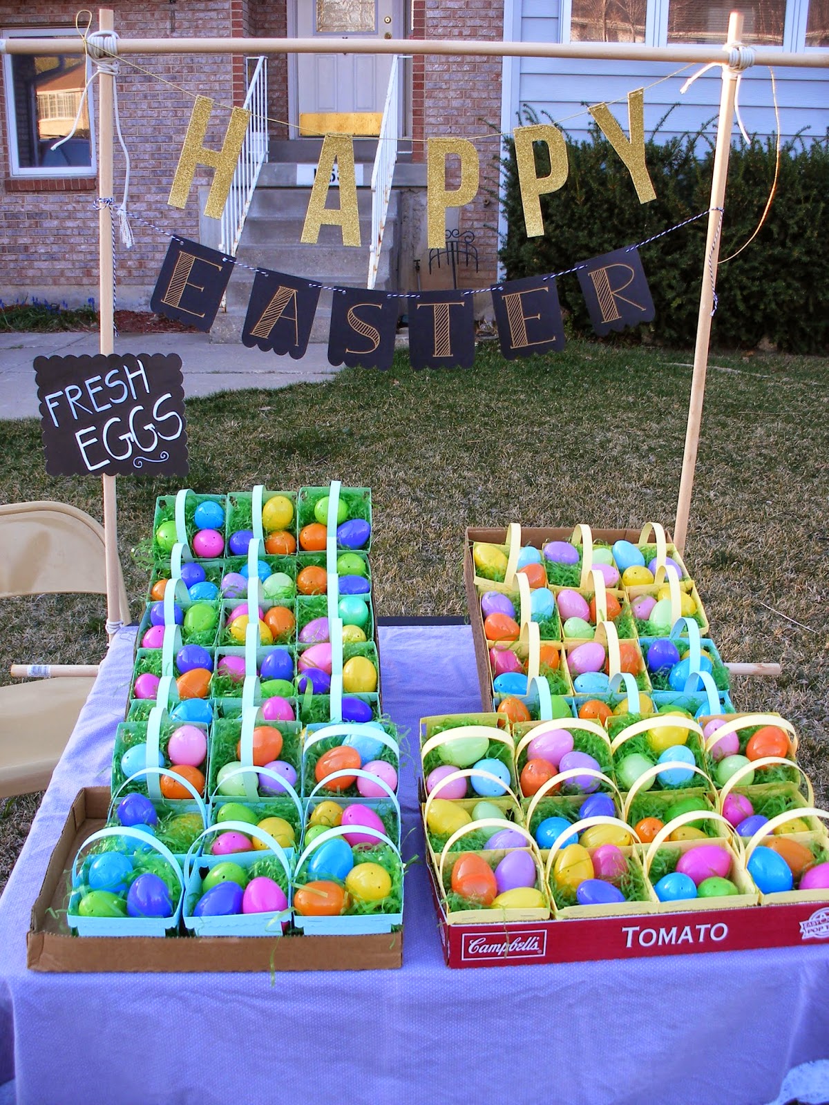 Paper Ponies: Easter Egg Booth