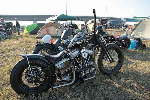 only 2 wheels: Panhead....