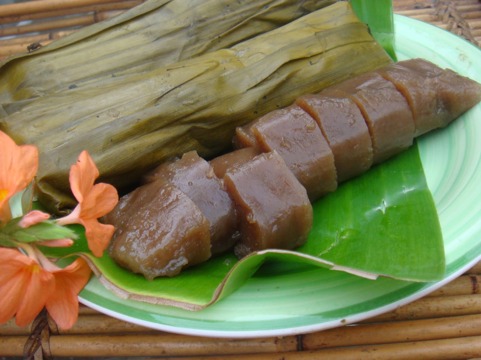 Home Cooking with Nona Lema: SUMANG GABI