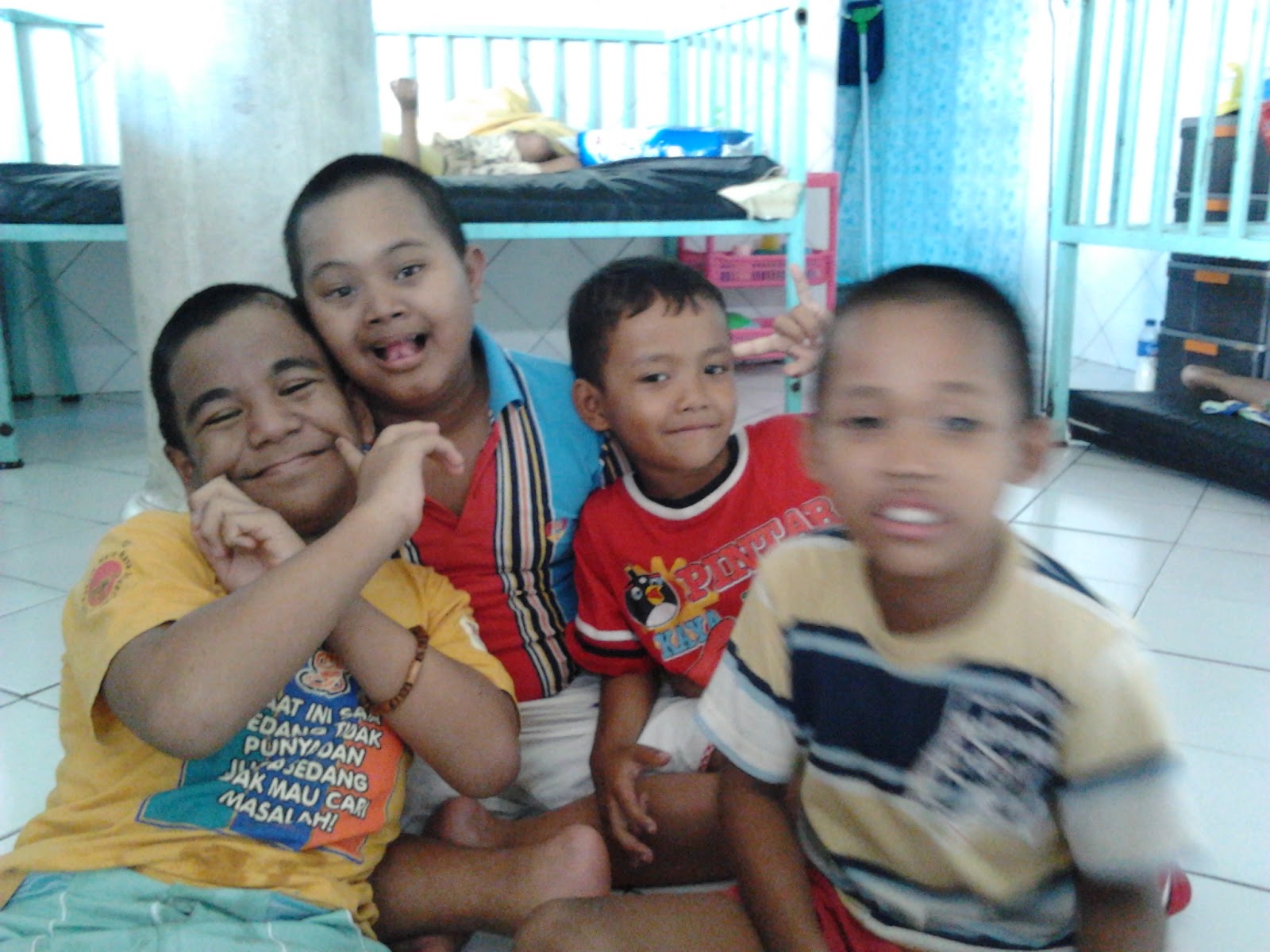 Panti Asuhan Cacat Ganda ~ EDELWEIS