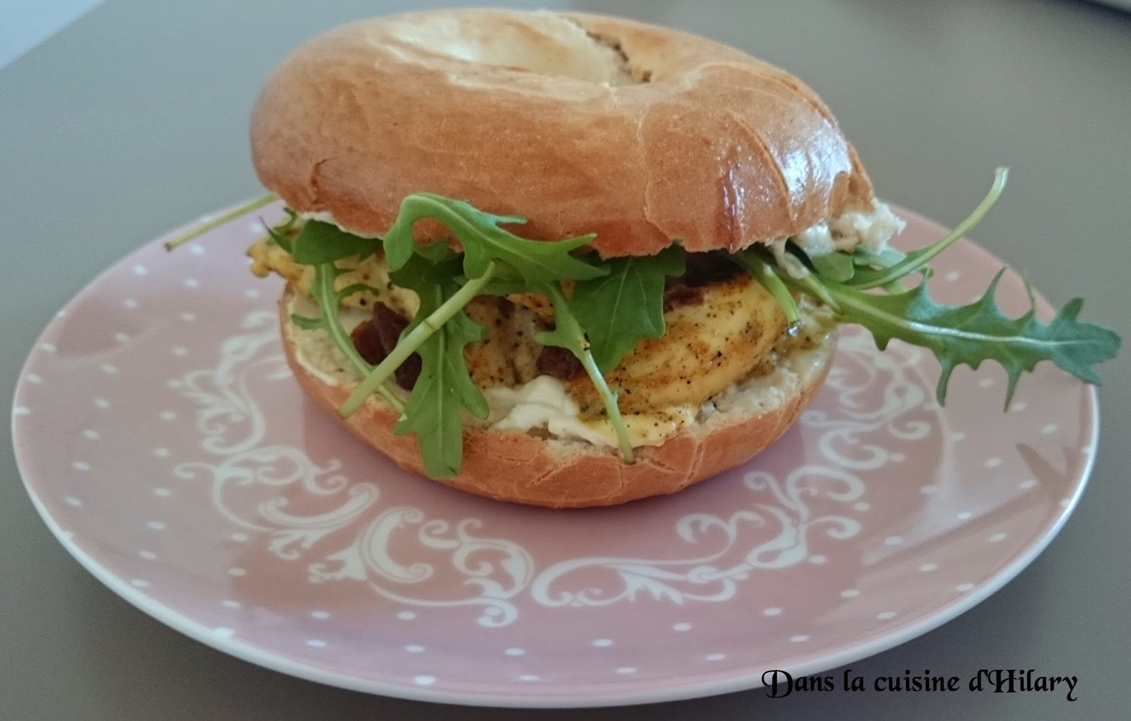Dans la cuisine d'Hilary: Bagel au poulet-curry et sa sauce aigre-douce ...