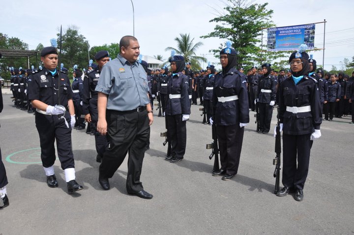 PASUKAN KOR KADET POLIS DIRAJA MALAYSIA DAERAH PAPAR