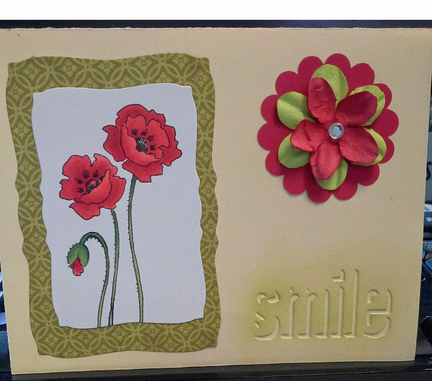 DOLCE IMPRESSIONS stamps, cards and supplies: Smile Card
