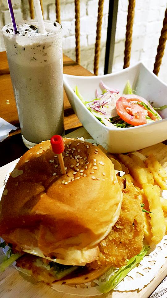 HOOPA Cafe, Diving, Travel & Tour Miri - Miri Food Sharing