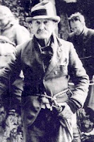 Footless Crow: November 2012