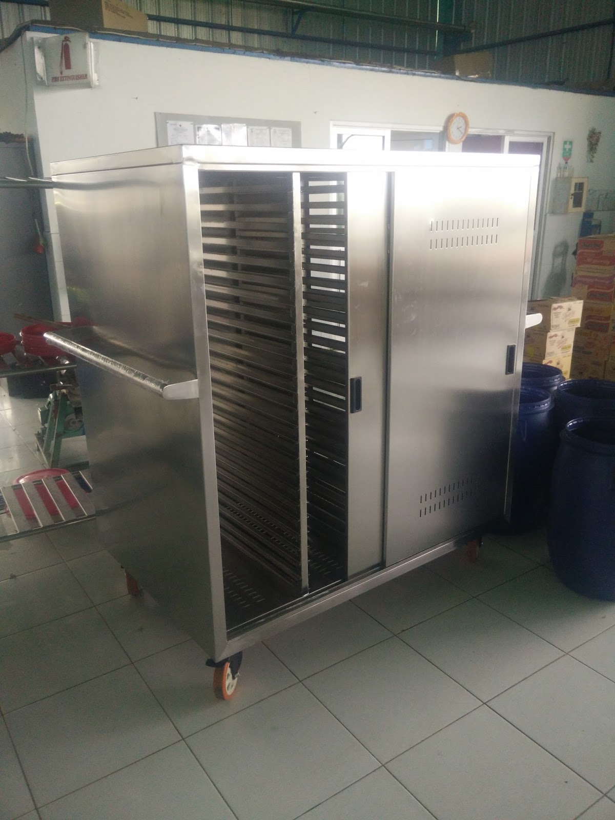 PRODUKSI STAINLESS STEEL | HURUF TIMBUL | RAMBU RAMBU | NEON BOX ...