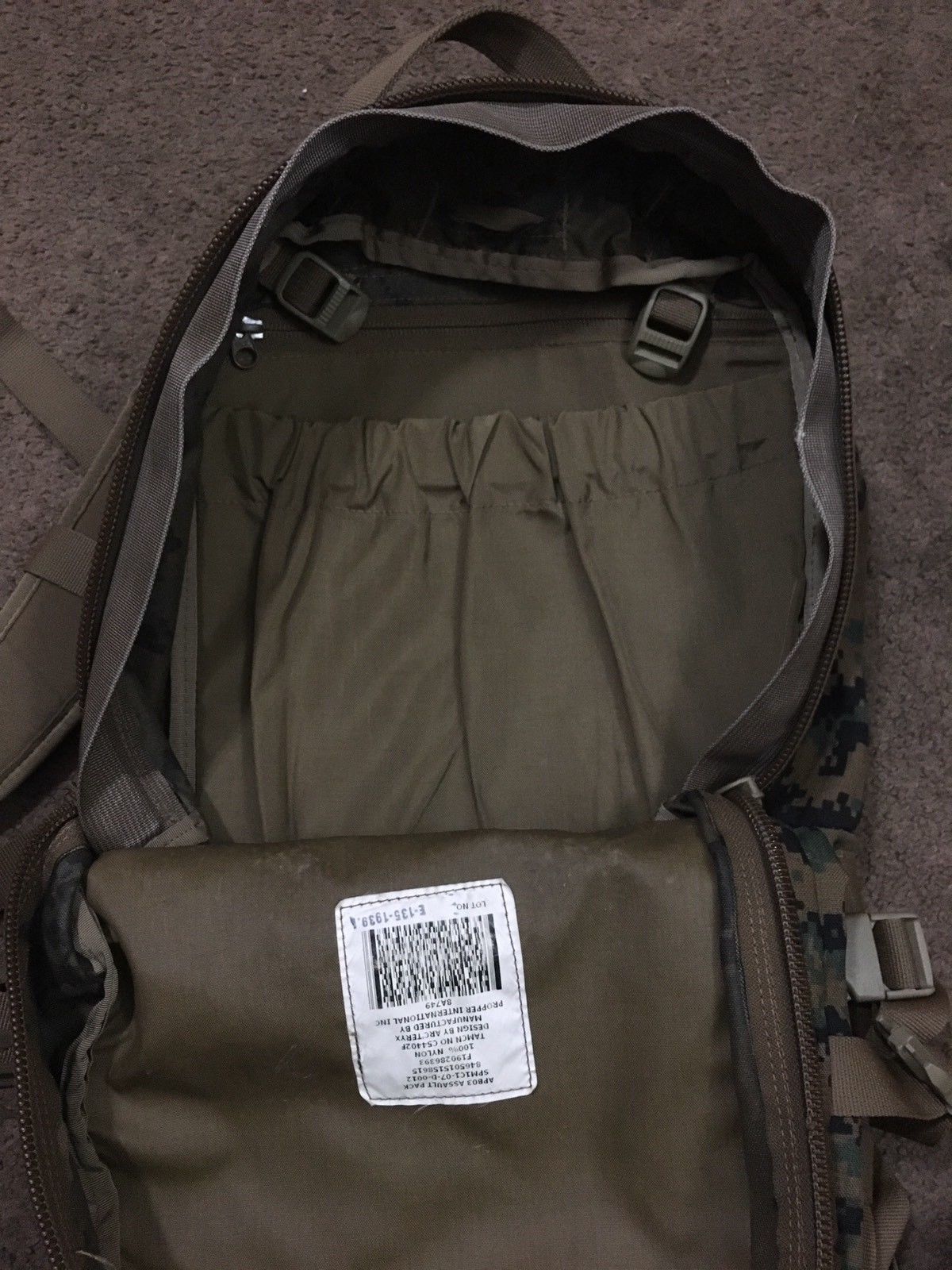 Webbingbabel: USMC Marpat ILBE Propper Assault Pack