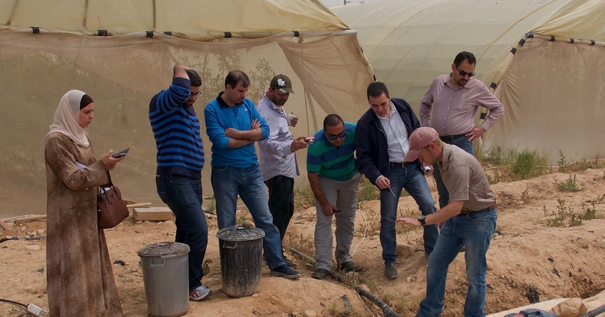 AC4D - Agricultural Cooperation For Development: Farmer Capacity Building