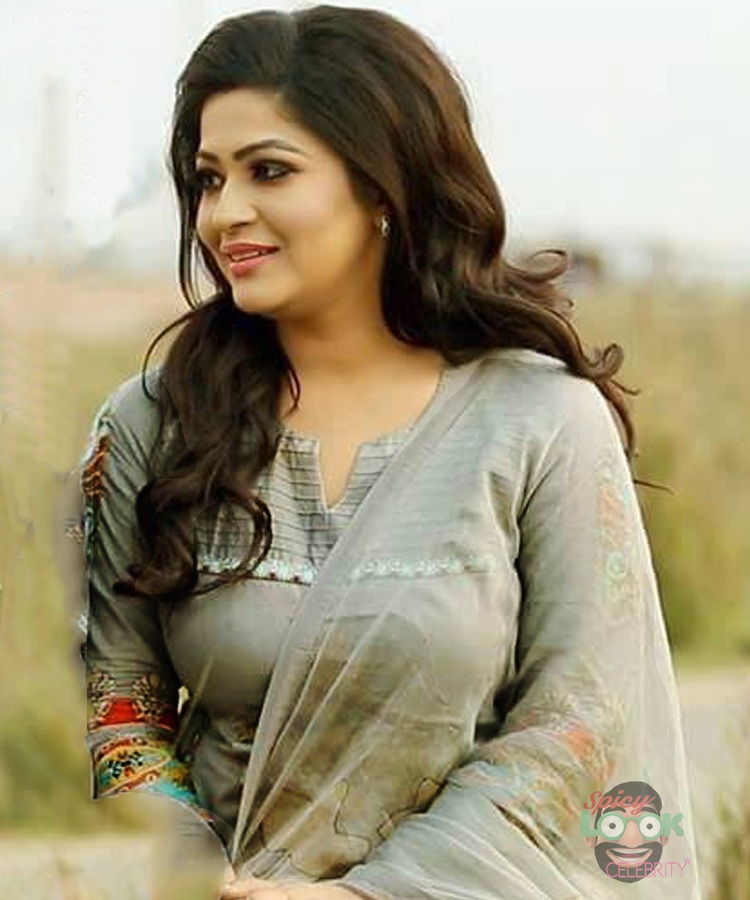 Bangladeshi Actress: Azmeri Haque Badhon