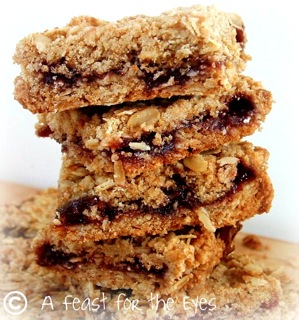 Easy Chewy Raspberry Bar Cookies - A Feast For The Eyes