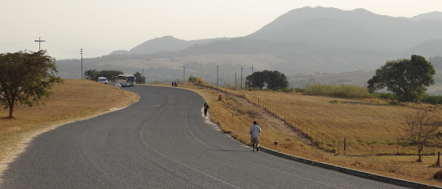 Go with Henry: Rural South Africa - Kanyamazane in Mpumalanga province