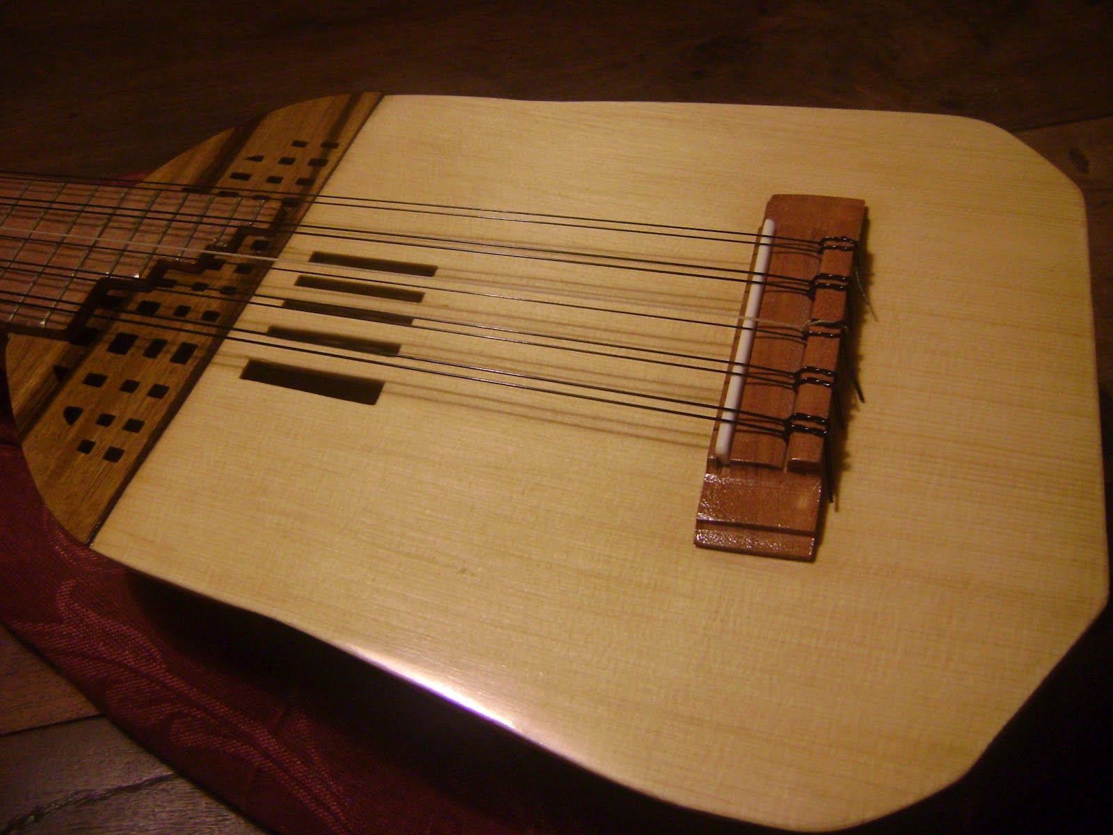 el pentacordio: ronroco cavado