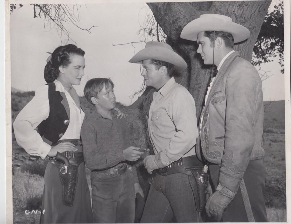 Laura's Miscellaneous Musings: Tonight's Movie: Gunplay (1951)