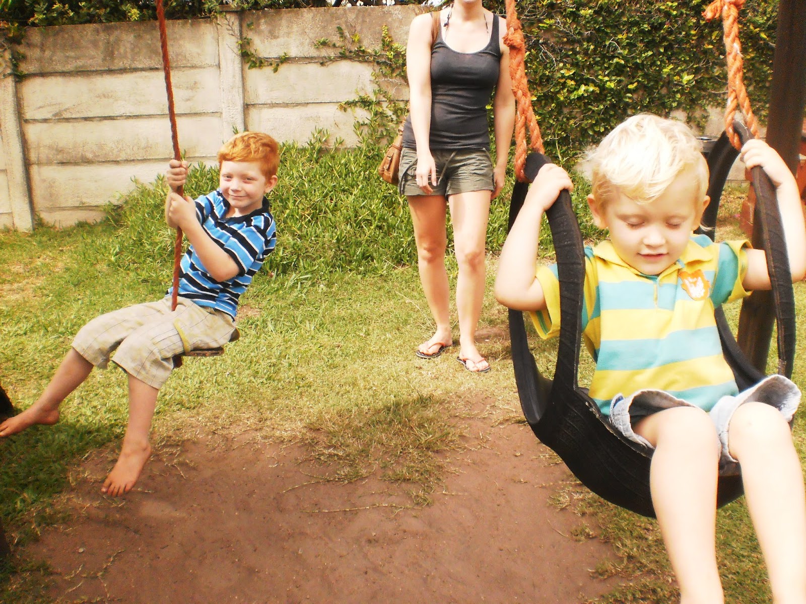 Robyn Holmyard: Printed Textiles Design