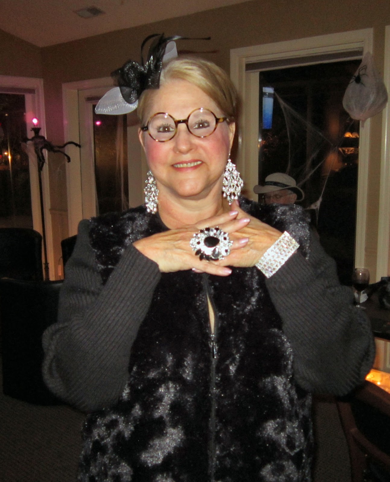 Living As Linda: BOO!