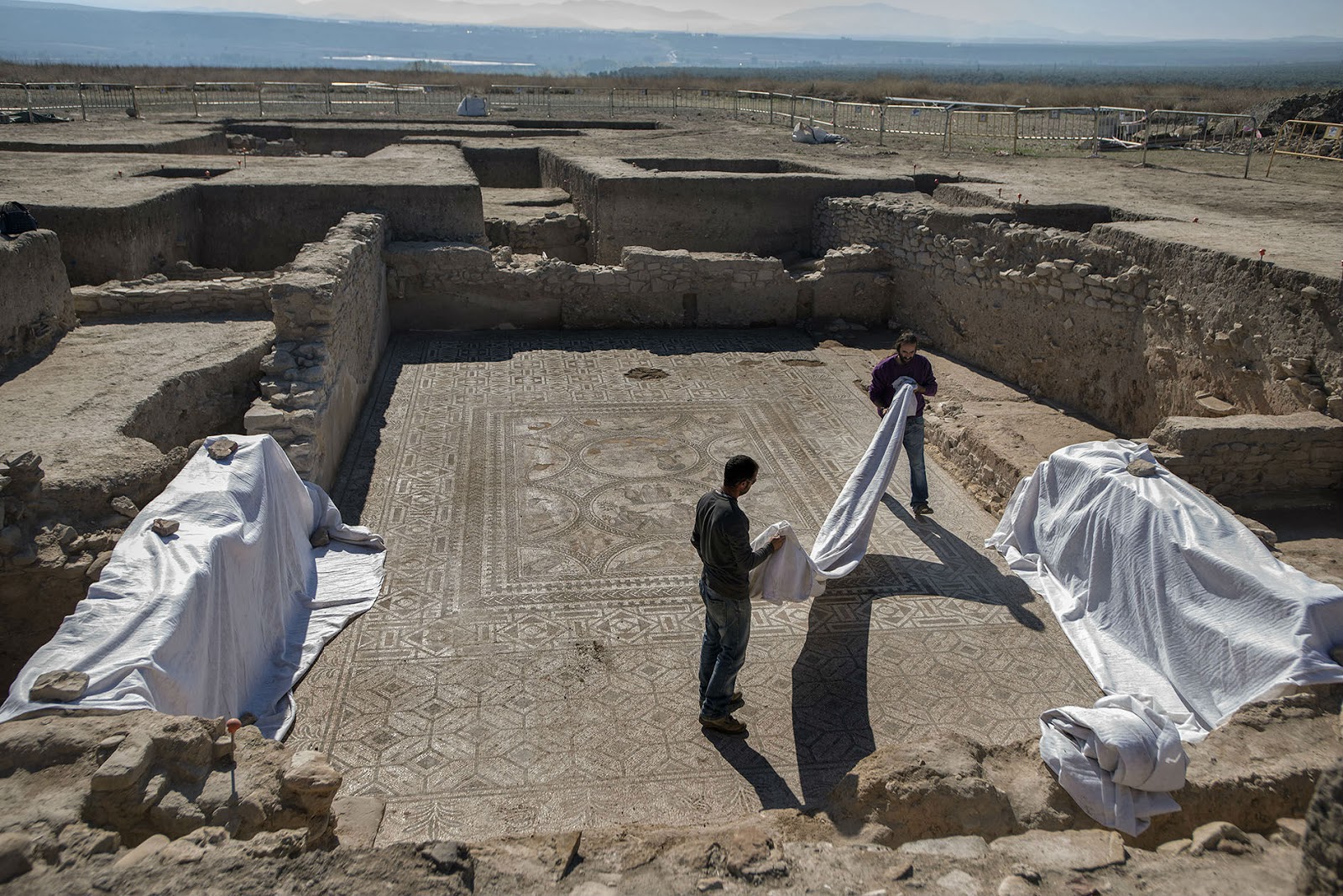 Tu pueblo y demás: Castulo y su yacimiento, tan visitados como el Museo ...
