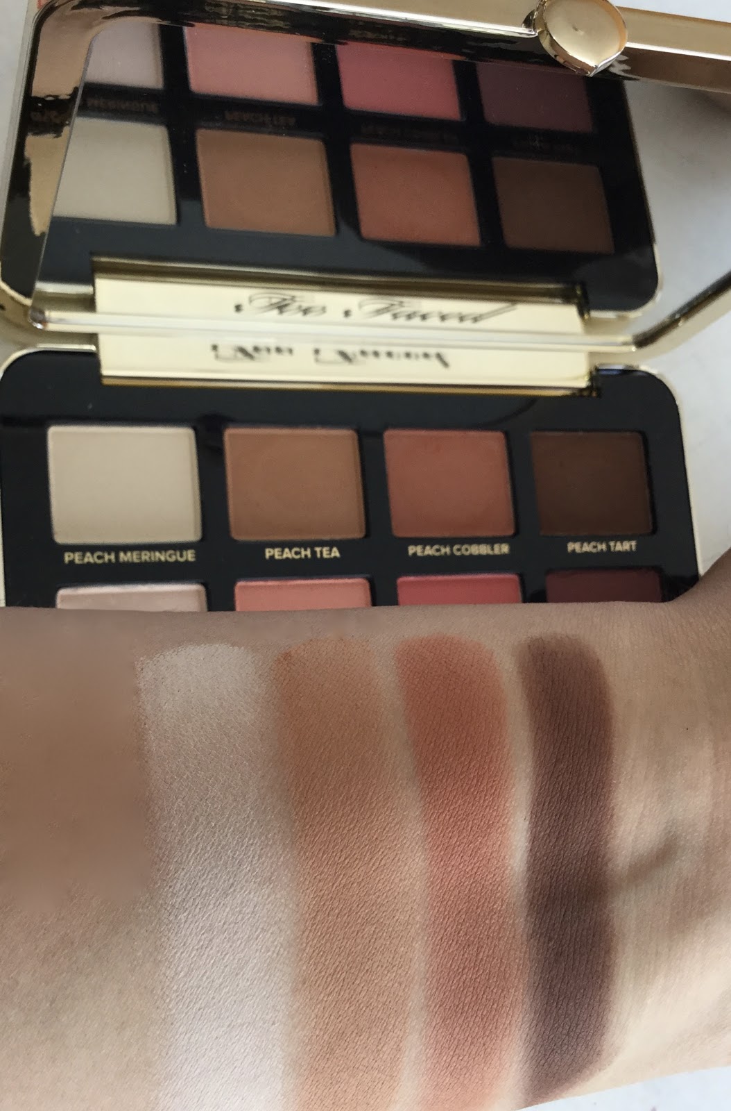 Reseña Nueva Paleta Just Peachy Mattes de Too Faced